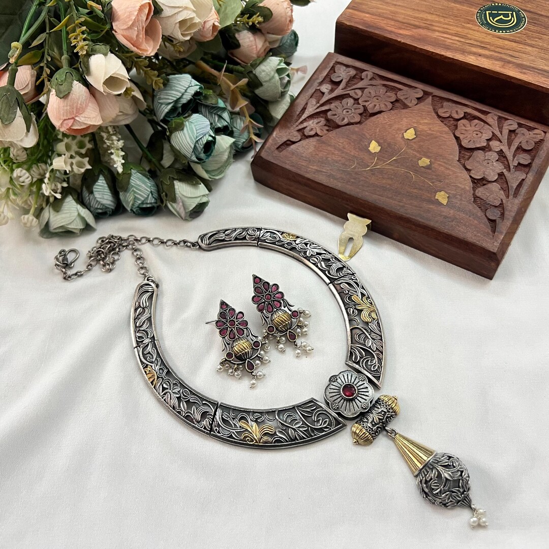 Vintage Fusion Hasli/dualtone Hasli /stone Stud Necklace Set | Ethnic ...