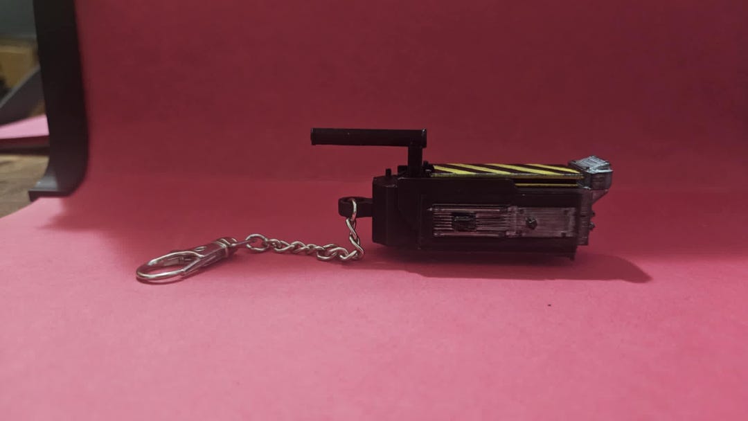 Ghostbusters Ghost Trap Keychain - Etsy