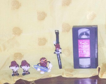 California Raisins Unopened Box of 90s Valentines Cards - Etsy