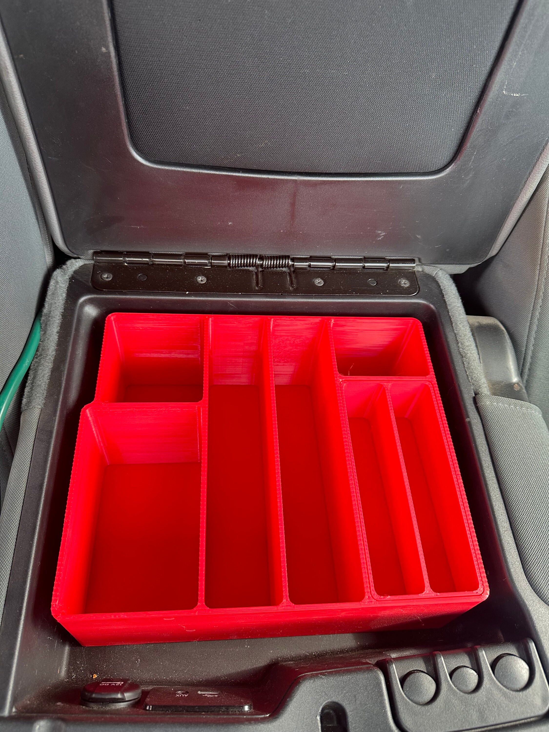 2014 RAM Center Console Caddy 3D Model by CUBEᴰ - Etsy