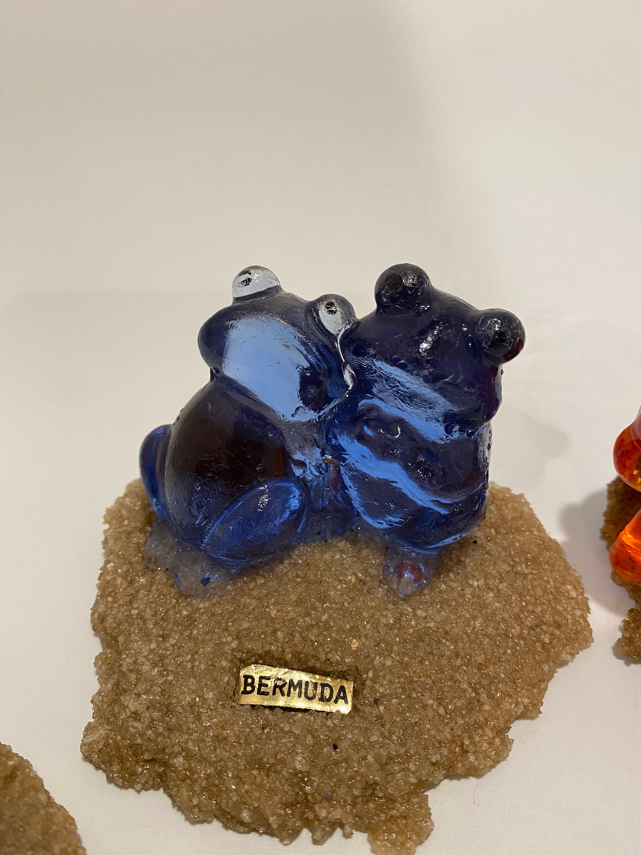 Vintage Resin Frog Figurines Set of Four Blue Orange Red Yellow Frog ...