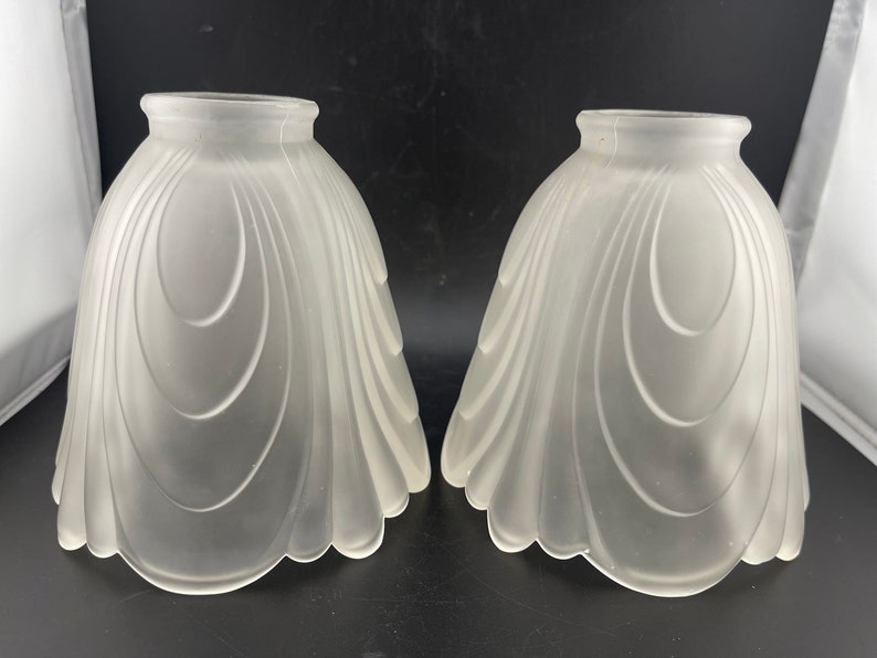 Set 2 Vtg Victorian Art Deco Frosted Glass Lamp Shade Scalloped Drape 2 ...