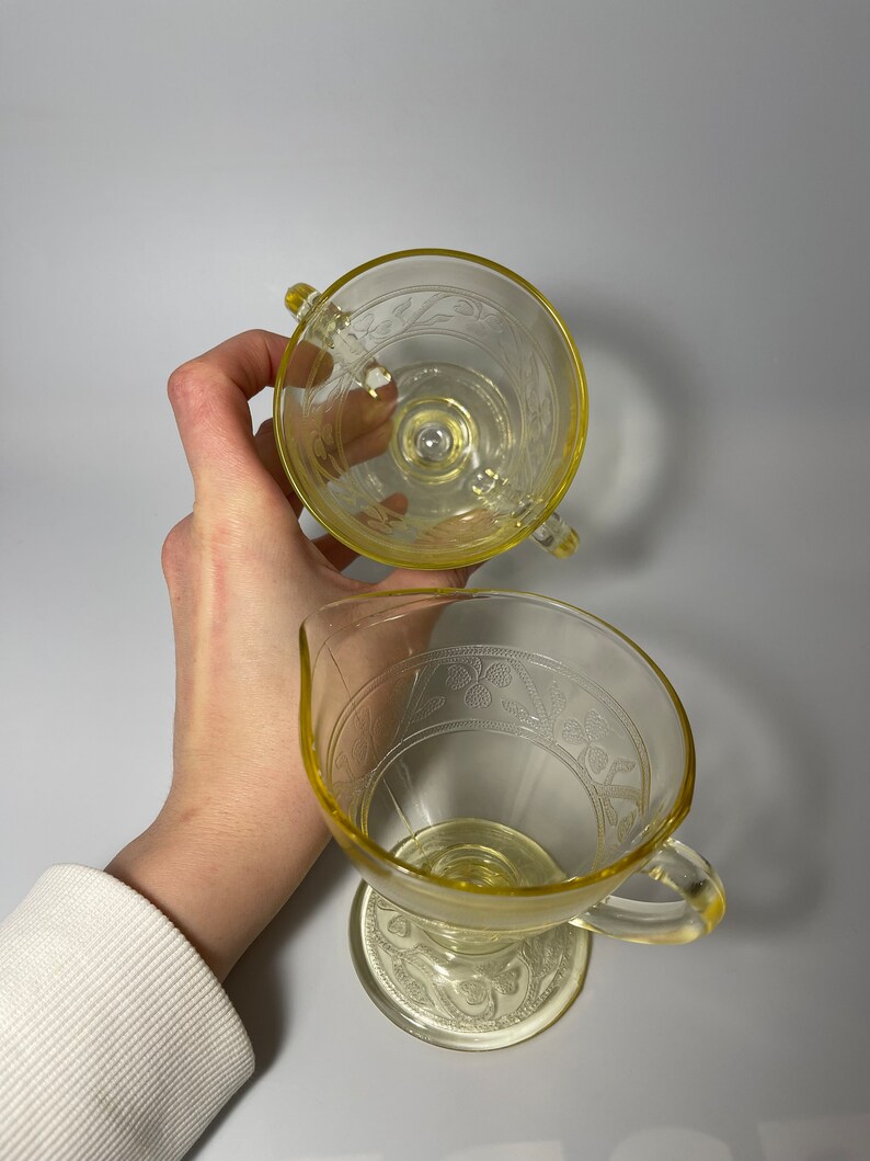 Vintage Hazel Atlas Gold Yellow Cloverleaf Sugar and Creamer Set ...