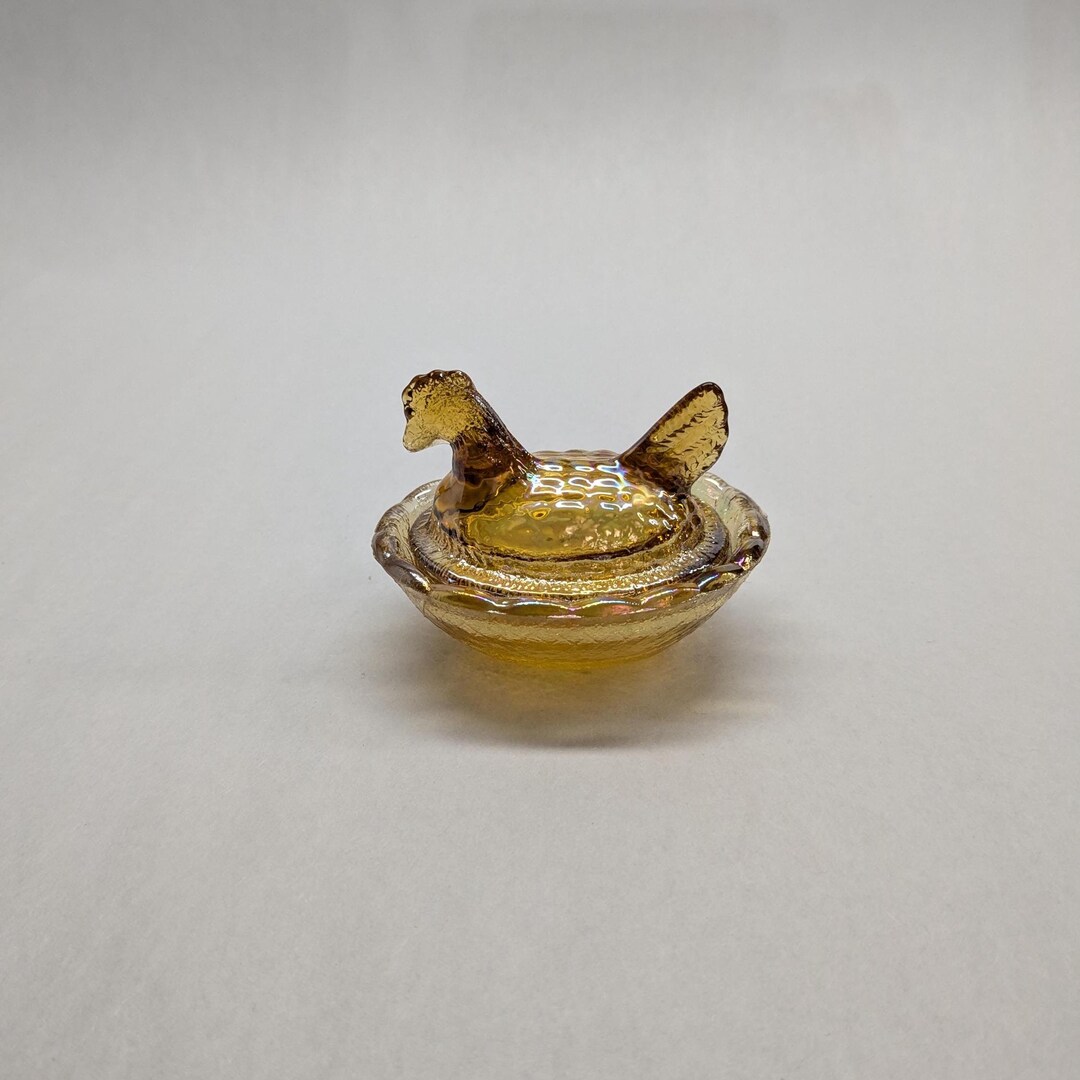 Yellow/gold Iridescent Marigold Depression Glass Glass Hen on Nest Salt ...