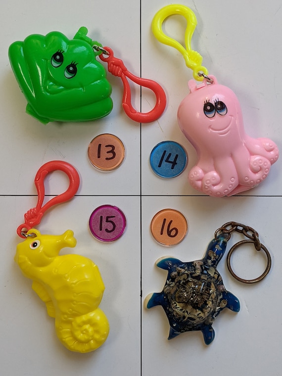 ANIMALS Part#2 keychain galore, vintage 70's-90's Din… - Gem