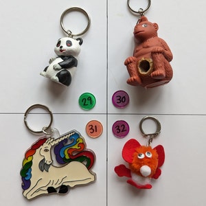 ANIMALS Keychain Galore, Vintage 70's to 90's, Cats, Dogs, Poodle, Lion ...