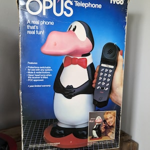 1987 Penguin OPUS TYCO Phone, Penguin Turns His Head When You Answer ...