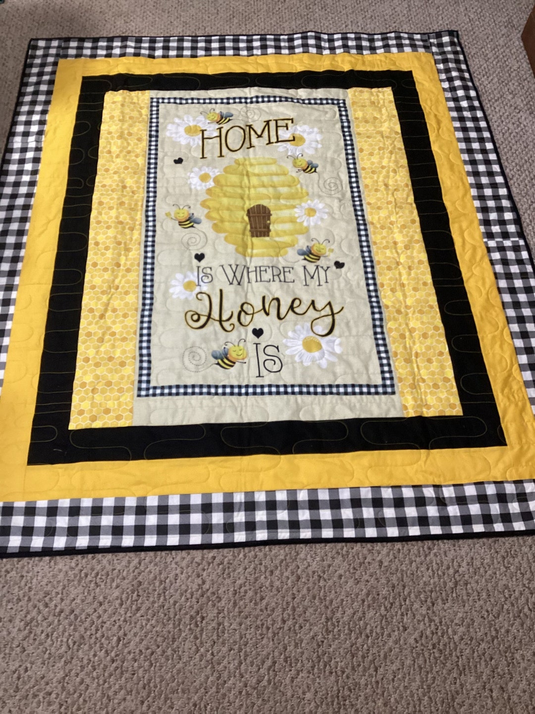 Honey Bee Hive Handmade Lap Quilt - Etsy