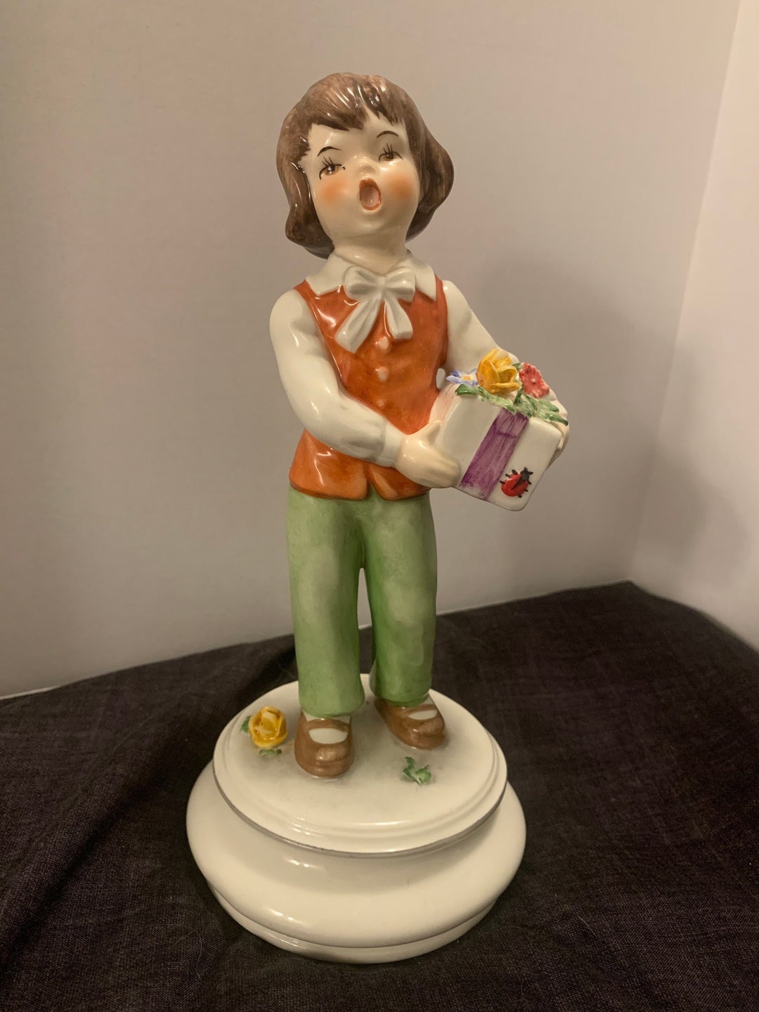 1975 Goebel Lore Porcelain Figurine: Limited Edition #504 - Etsy