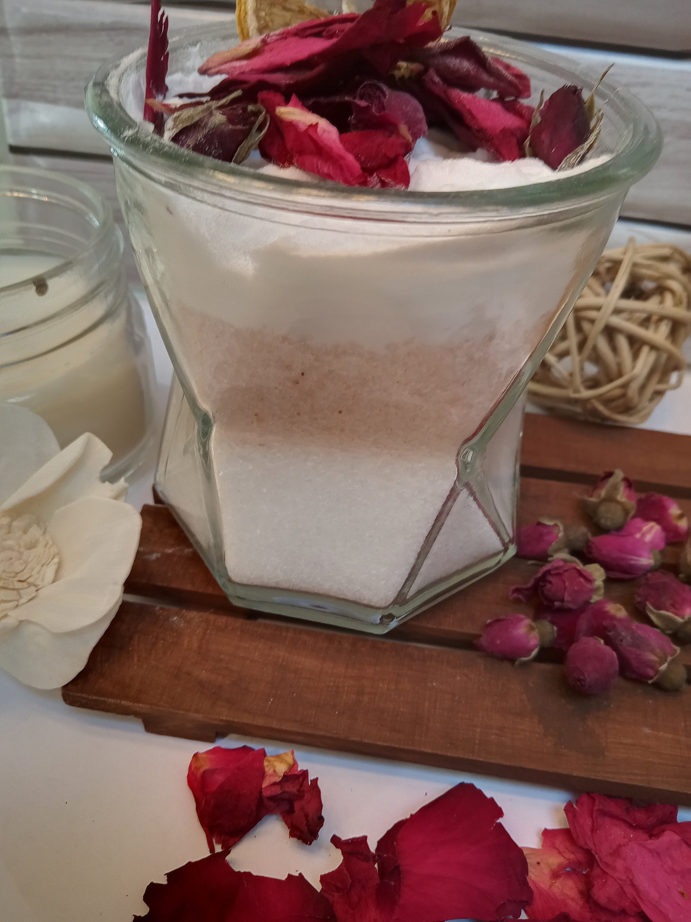 Coconut Moon Milk Bath, Cleopatra Full Moon Milk Bath, Coconut Milk ...