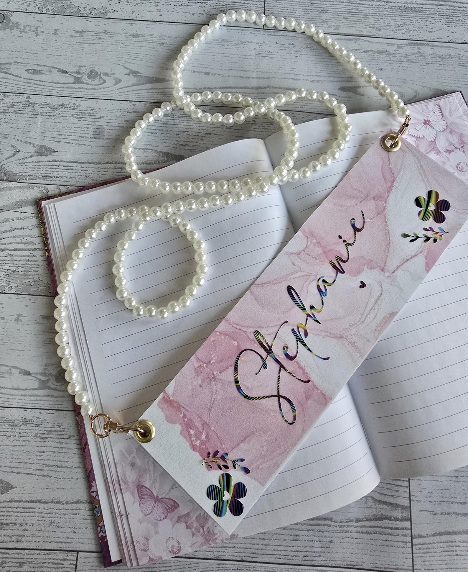 Personalized Name Bookmark With Pearl Chain, Hands-free Book Carrier - Etsy