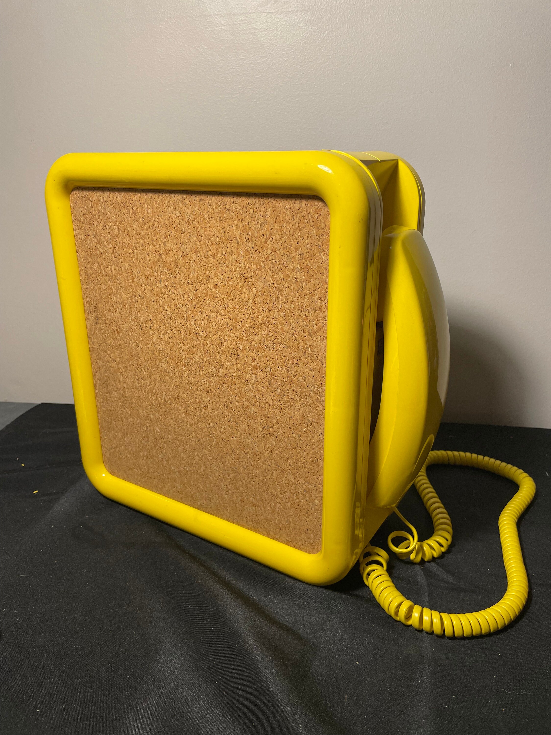 Classic Vintage 70s-80s Lemon Yellow noteworthy - Etsy