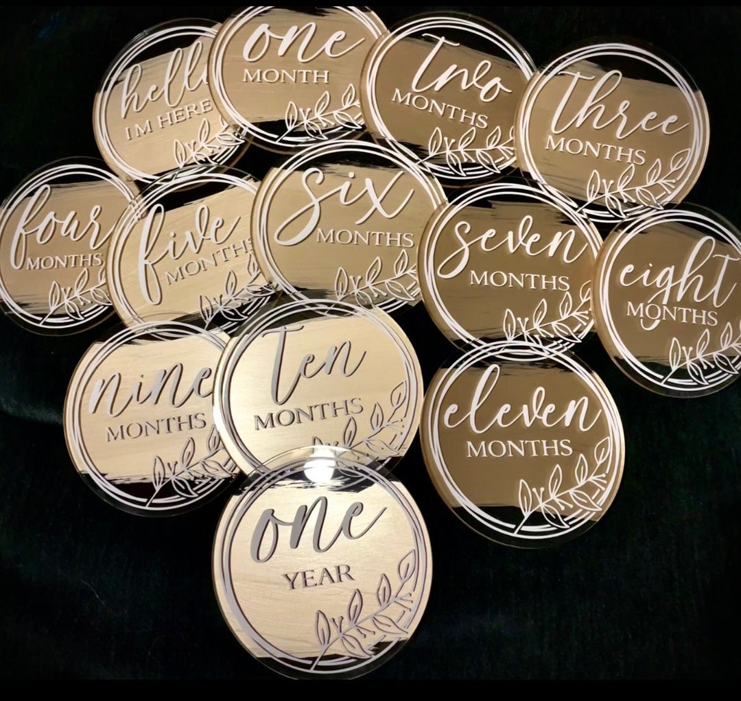 Custom Baby Acrylic Milestone Discs - Etsy