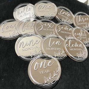 Custom Baby Acrylic Milestone Discs - Etsy
