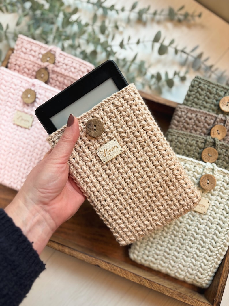 Crochet Pattern Kindle Sleeve - Pdf for Download - Etsy