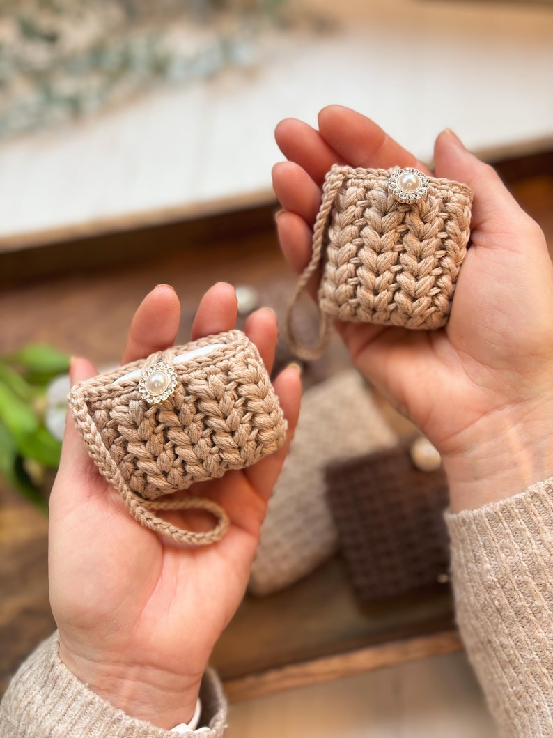 Airpods Cover and Mini Pouch - PDF Crochet Pattern for Download - Etsy