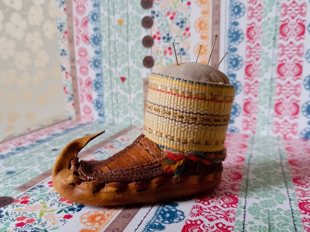 Vintage Balkan Opanak Shoe Pin Cushion - Etsy