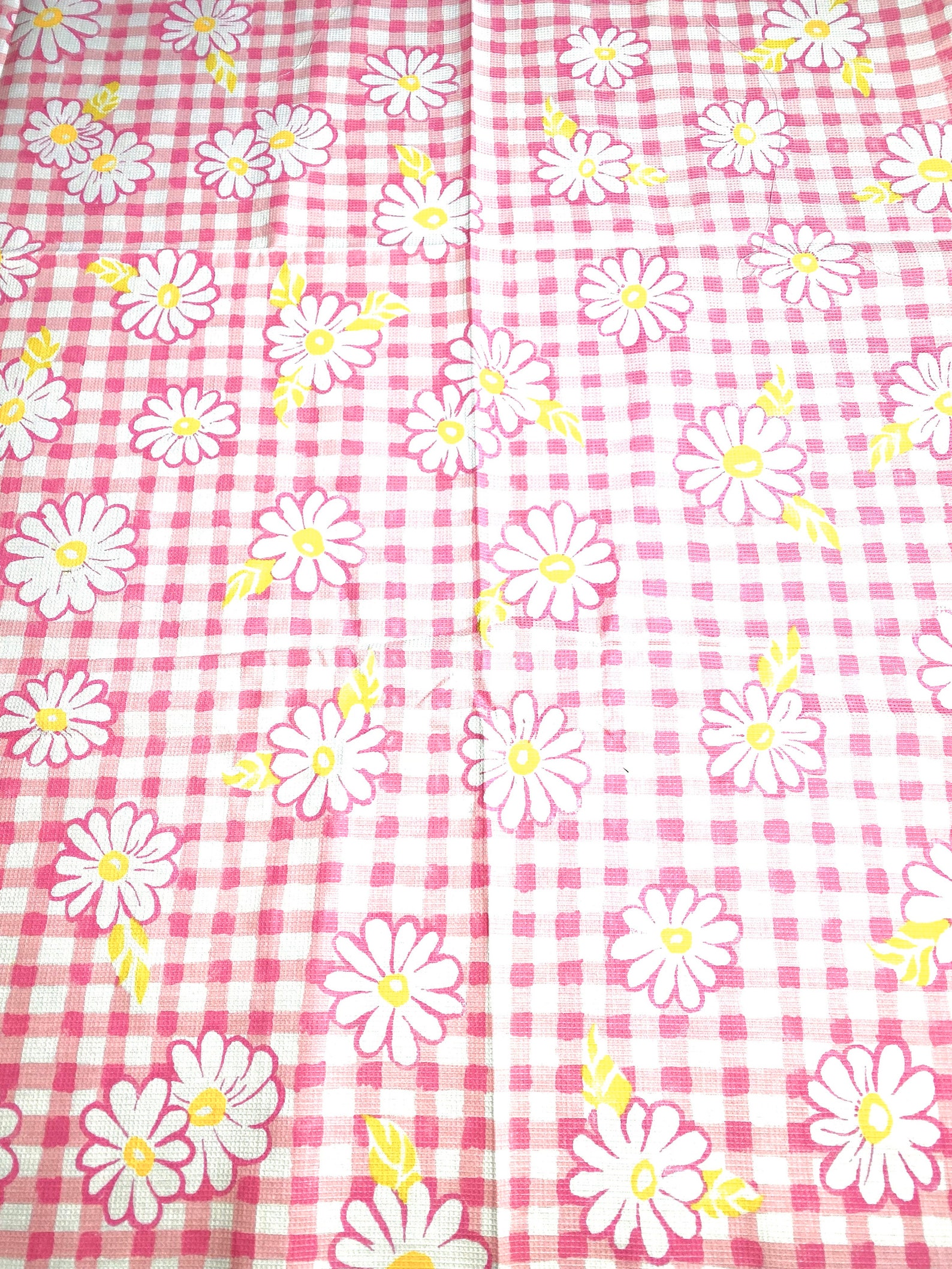 Vintage Bright Pink Pique Checked Daisy Fabric-cotton Fabric-daisy ...