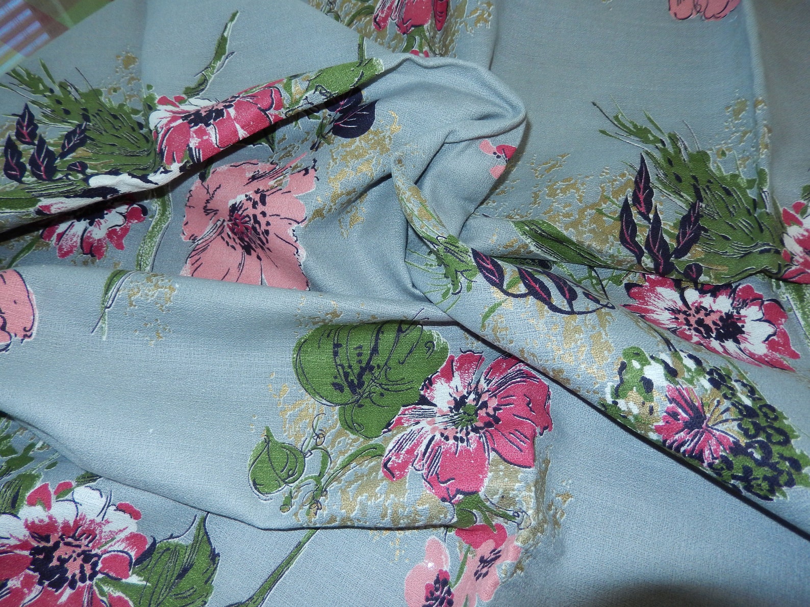 Vintage Floral Bark Cloth: 1950s Mid-century Fabric (1 1/2 Yards) - Etsy
