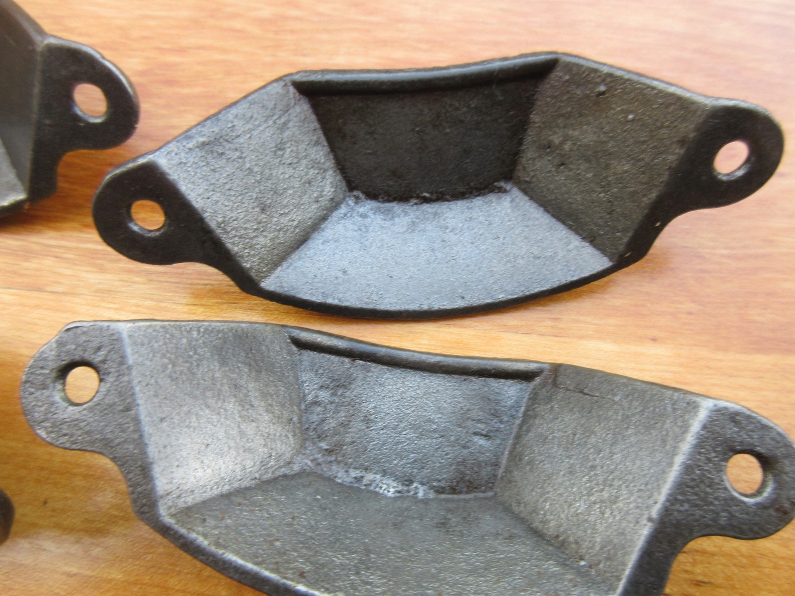 4 Antique Cast Iron Bin Pull Drawer Pull Case Pull Ca. 1900 - Etsy