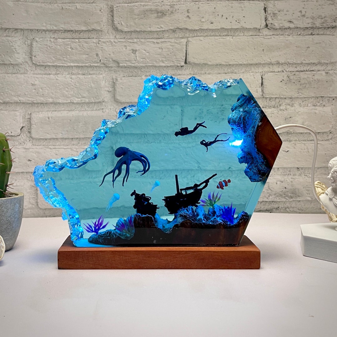 Ocean Resin Lamp,octopus and Diver Resin Night Light,wood Resin Lamp ...