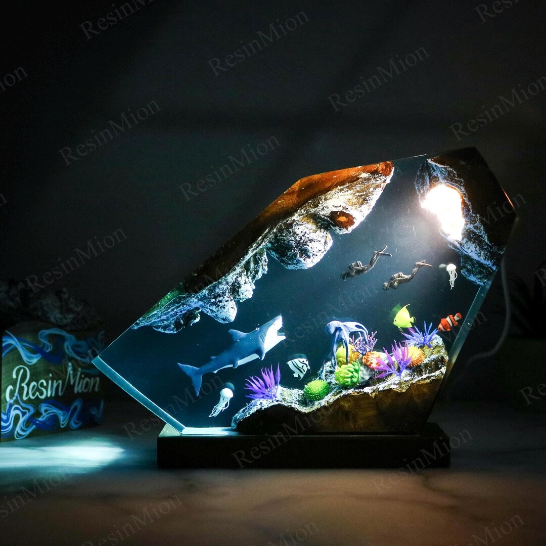 Shark and Diver Resin Wood Lamp,epoxy Resin Ocean Lamp,table Lamp,art ...