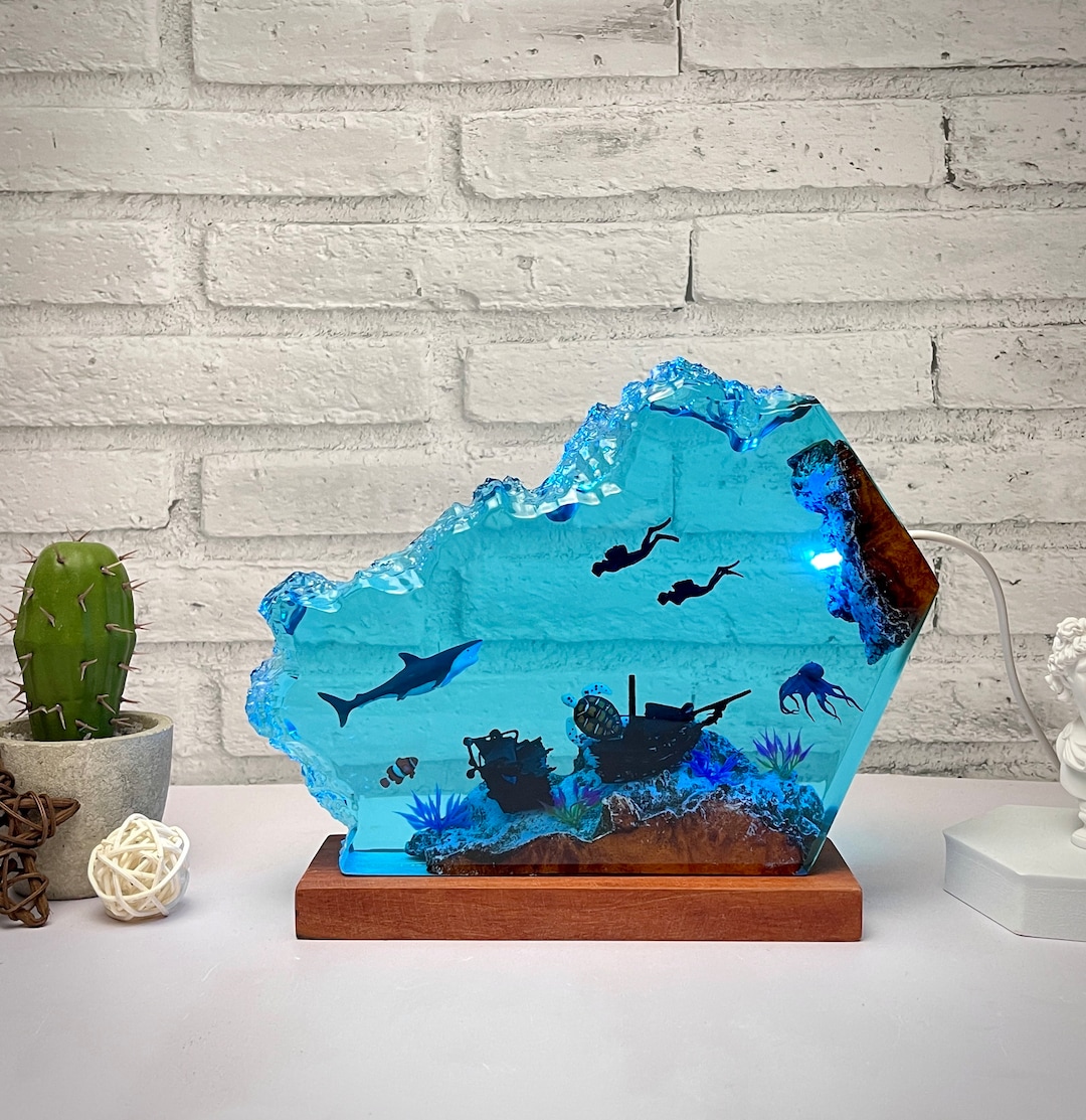 Shark and Diver Resin Wood Lamp,epoxy Resin Table Lamp, Greatwhite ...