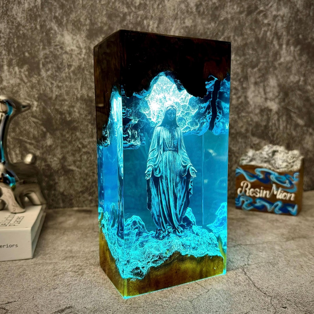 Blessed Mother Resin Wood Lamp,virgin Mary, Christian Art,christian ...