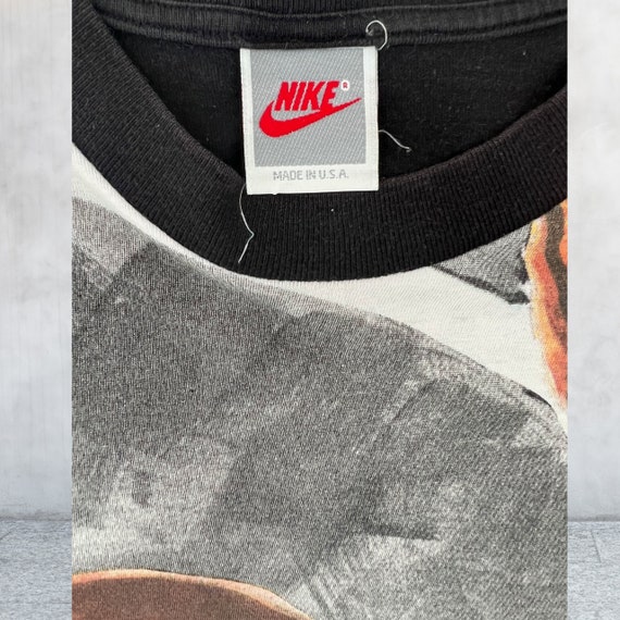 Rare Vintage OG Nike Jordan AOP T-shirt Nike Gray Tag… - Gem
