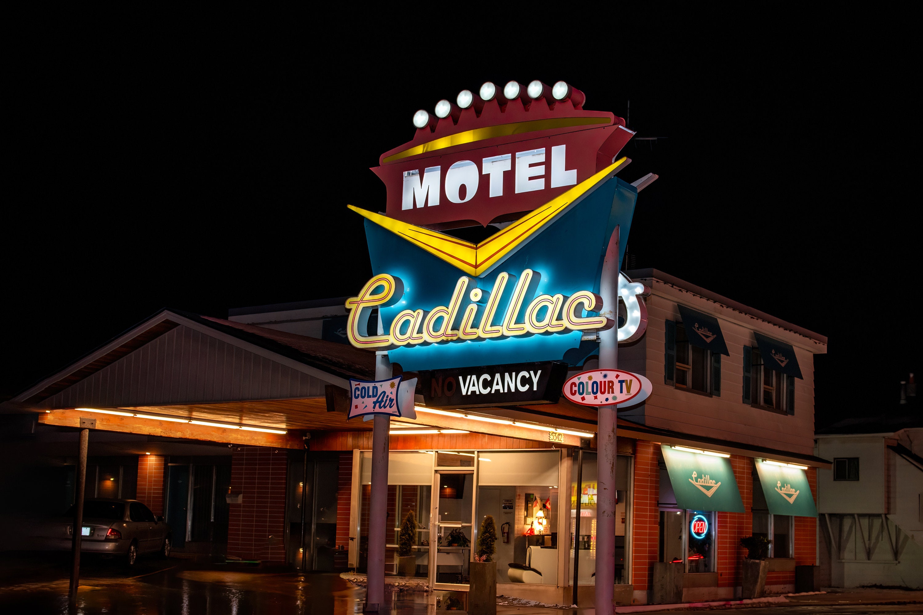 Retro Neon Cadillac Motel Niagara Falls 1950s 1960s Neon Sign Tourism ...