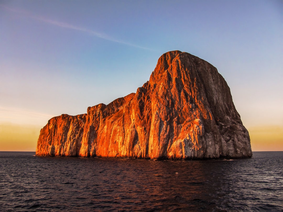 Kicker Rock / Leon Dormido Volcanic Rock Formation in Galapagos Islands ...
