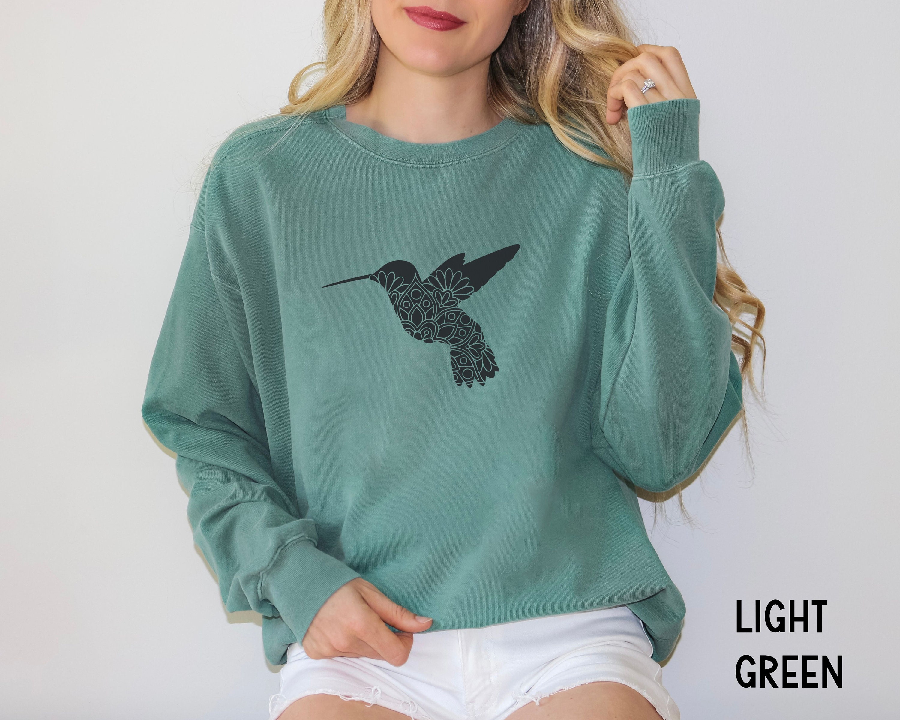 Comfort Colors® Hummingbird Mandala Sweatshirt, Cute Sweaters Aesthetic ...