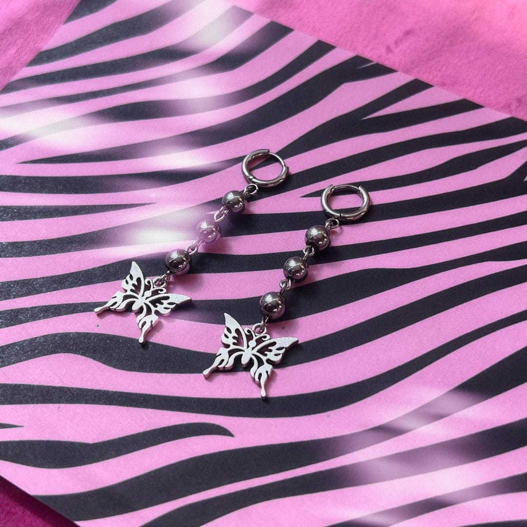 The "cyber Wingz" Earrings | Silver 2000s Cybersigilism Mcbling ...