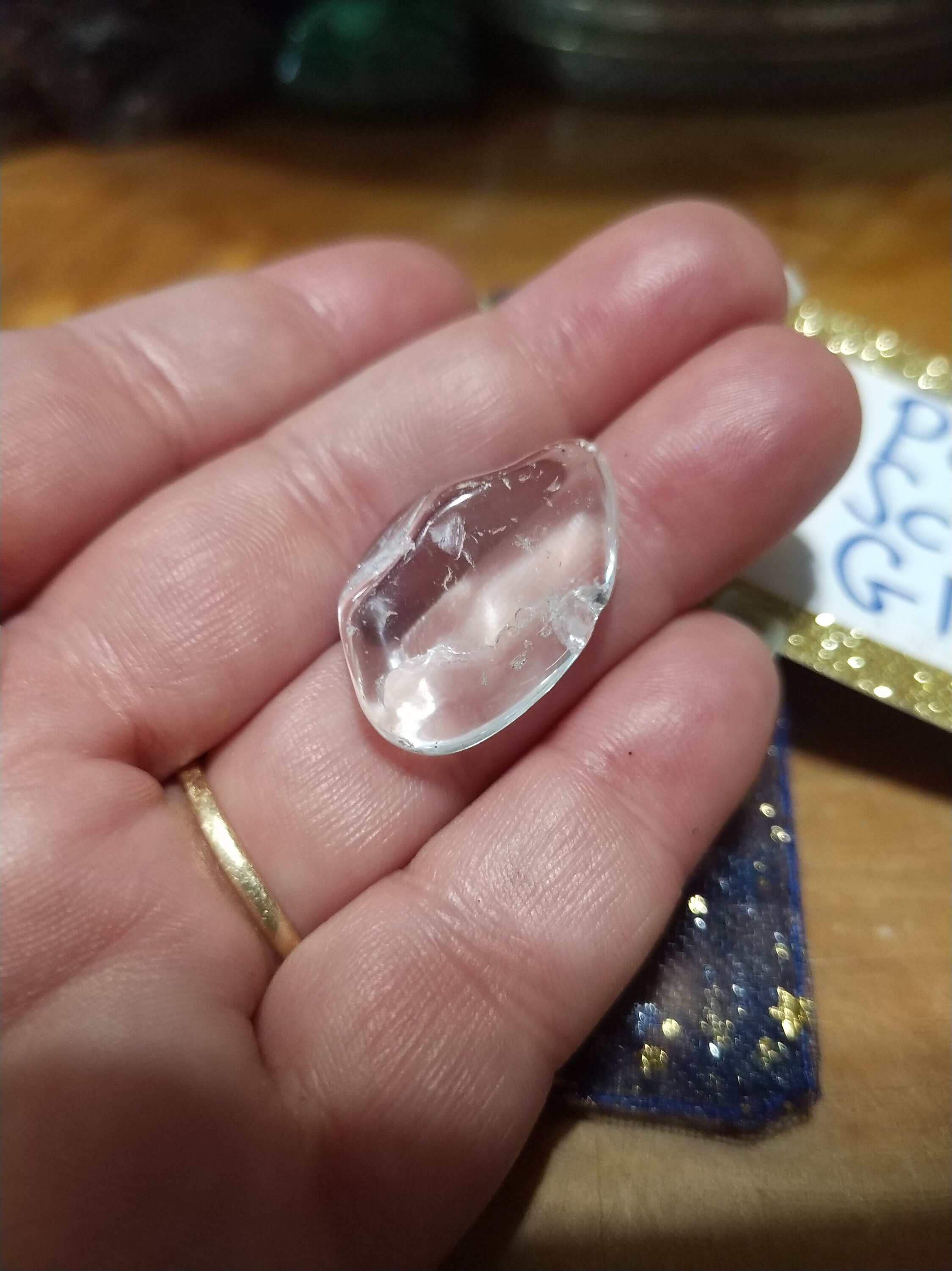 Pocket Scrying Glass for Personal Moments of Mindfulness and Meditation ...