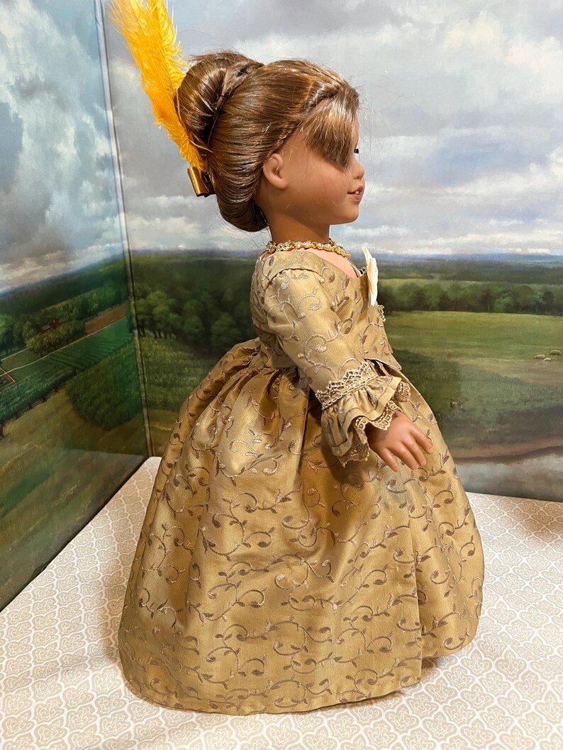 Beautiful Custom Historical Golden Embroidered 1780s “robe à L’anglaise ...