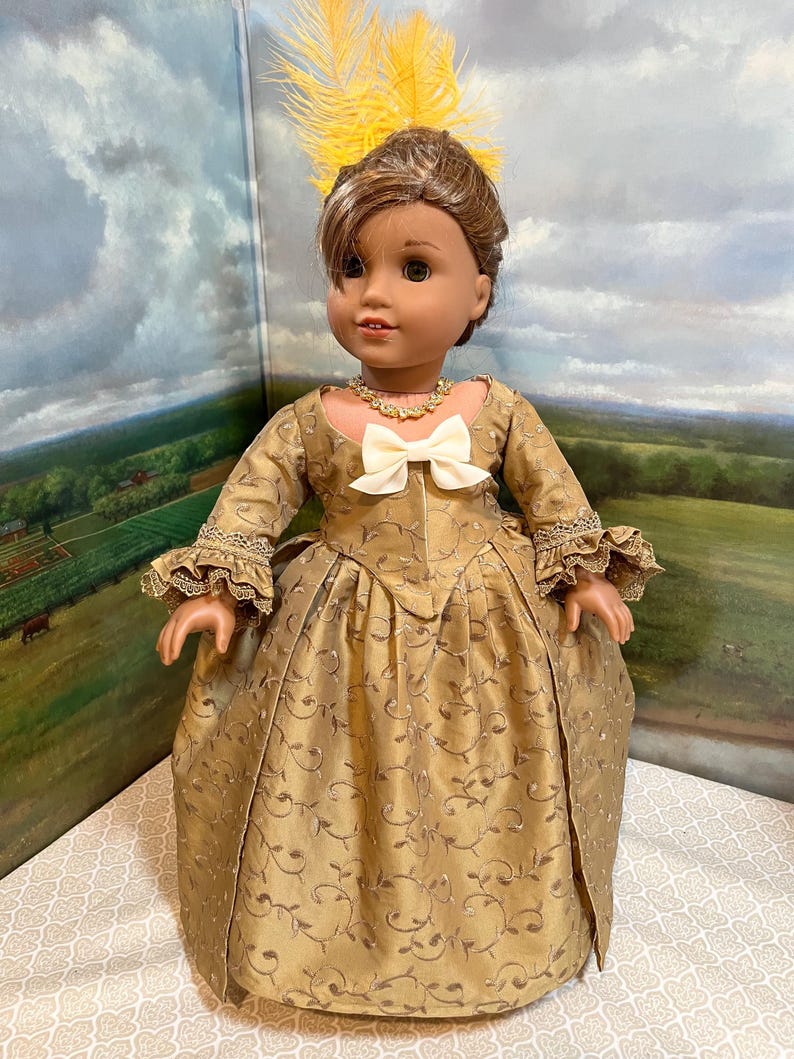 Beautiful Custom Historical Golden Embroidered 1780s “robe à L’anglaise ...