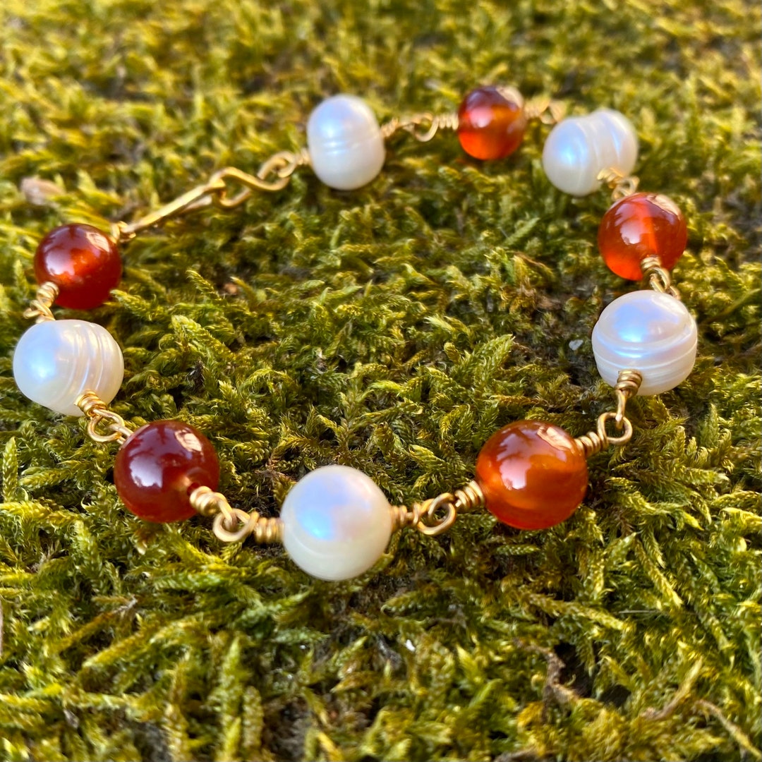 Roman Style Wire Jewelry With Garnet and Pearls, Gold - Etsy