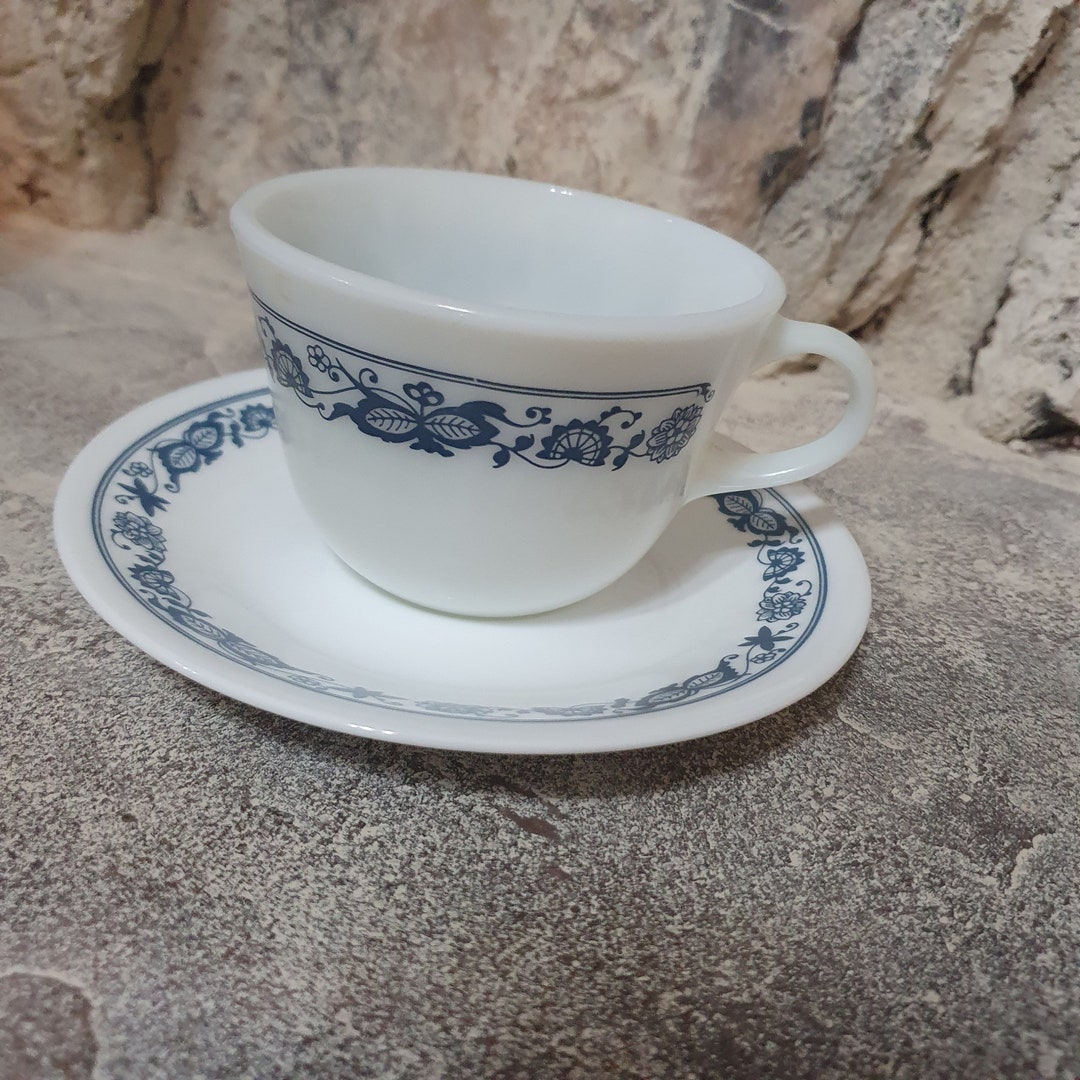 Pyrex Old Town Milk Glass Coffee Cups - Etsy