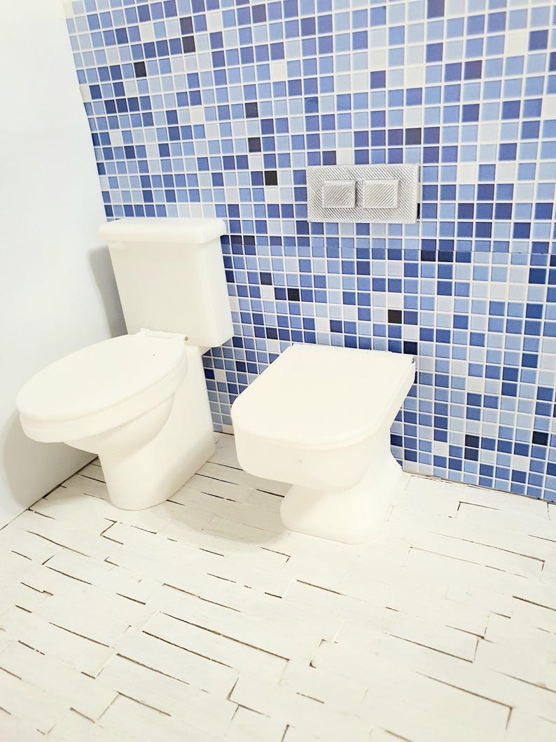 Miniature Dollhouse Doll White Bej Wall Mounted With Working Lid Toilet ...