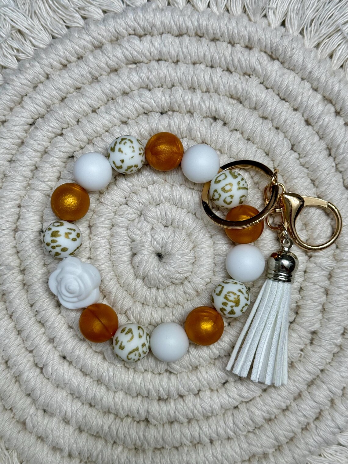 Wristlet Keychains- Stretchy Keychain/custom Keychain/silicone Beaded ...