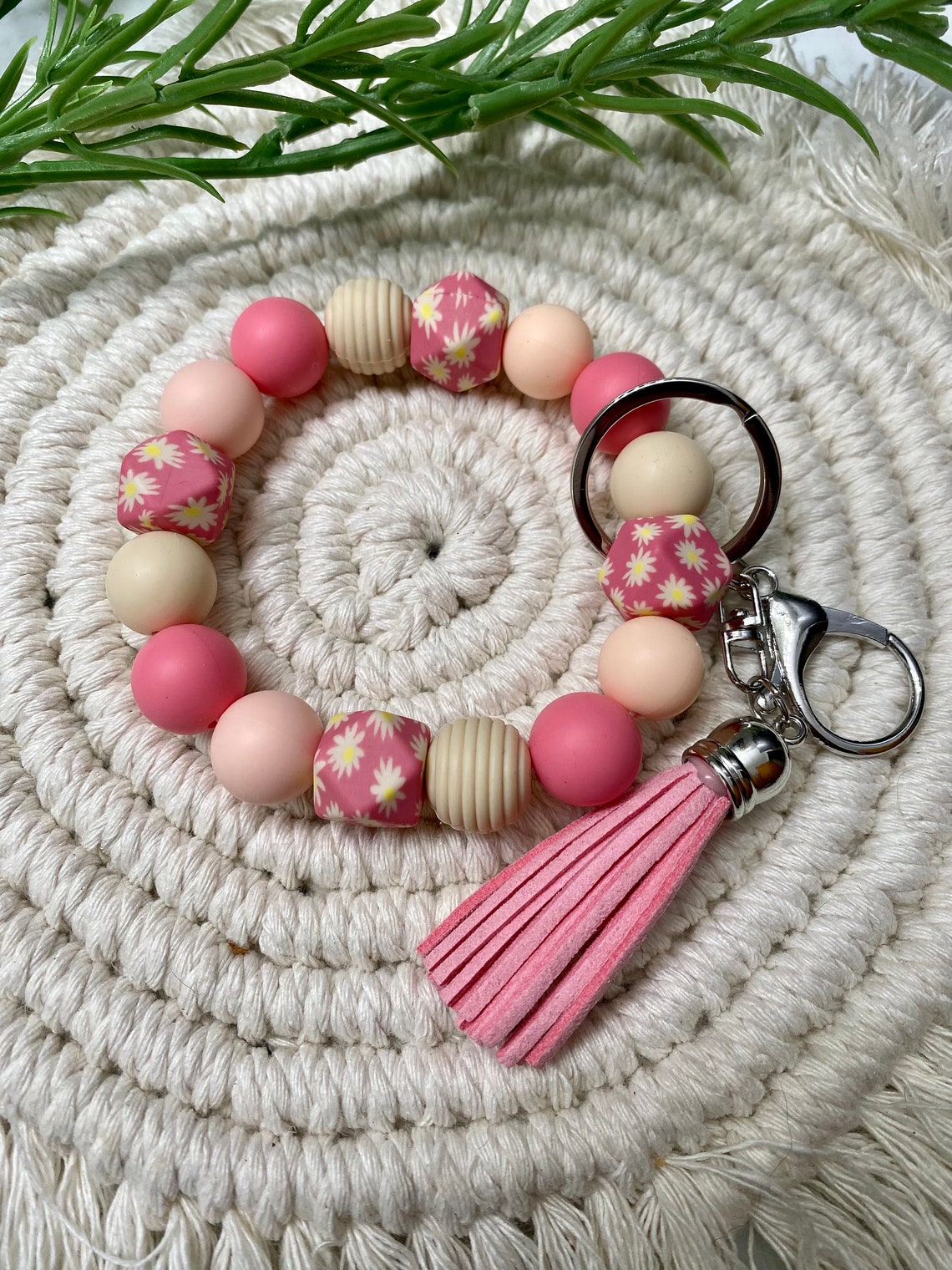Wristlet Keychains Stretchy Keychain/custom Keychain/silicone Beaded ...