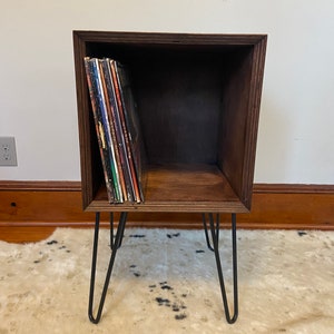 Minimalist Mid Century Modern Vinyl Record Storage and Turntable Stand ...