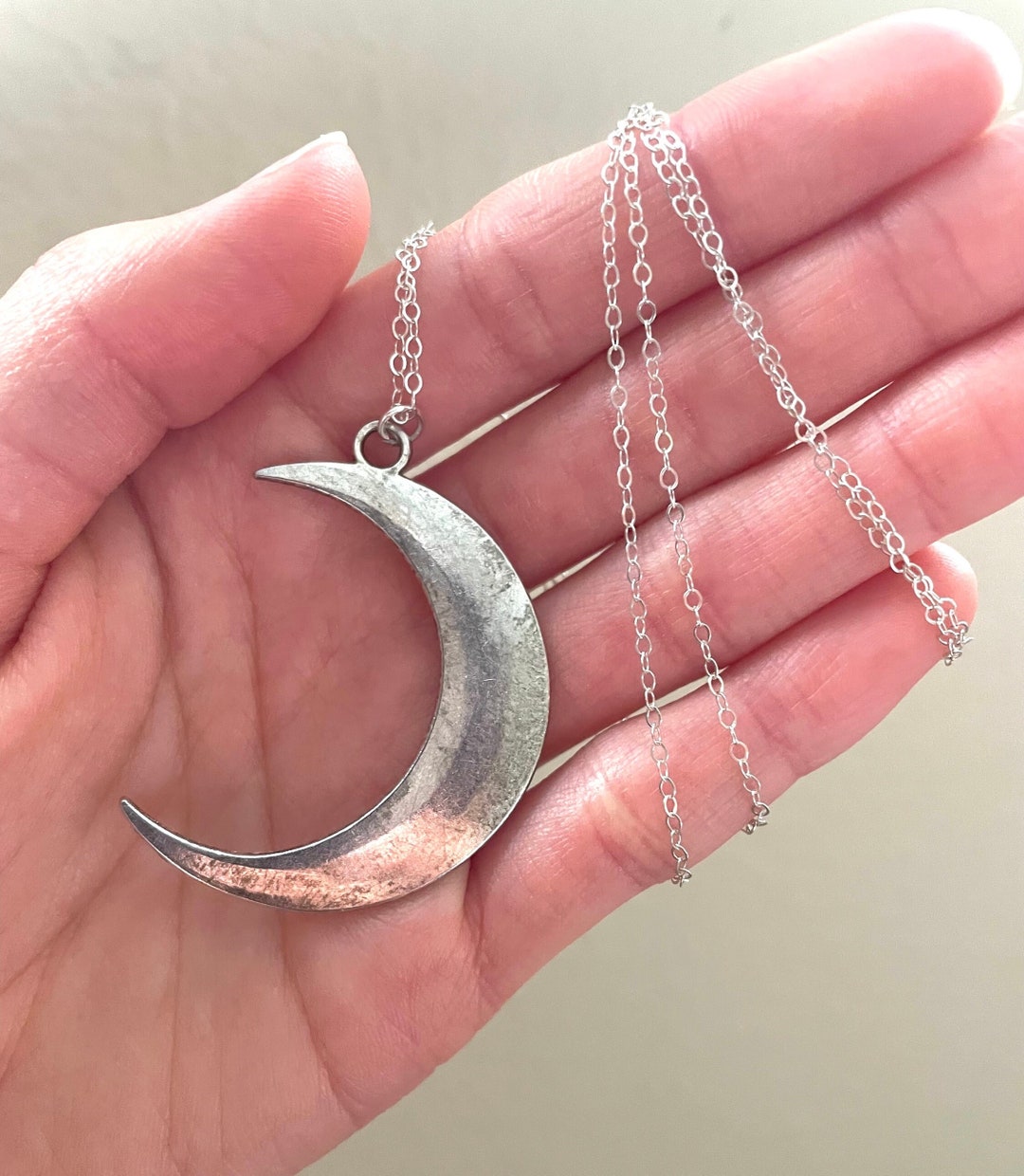 Vintage Style Moon Pendant Necklace - Etsy