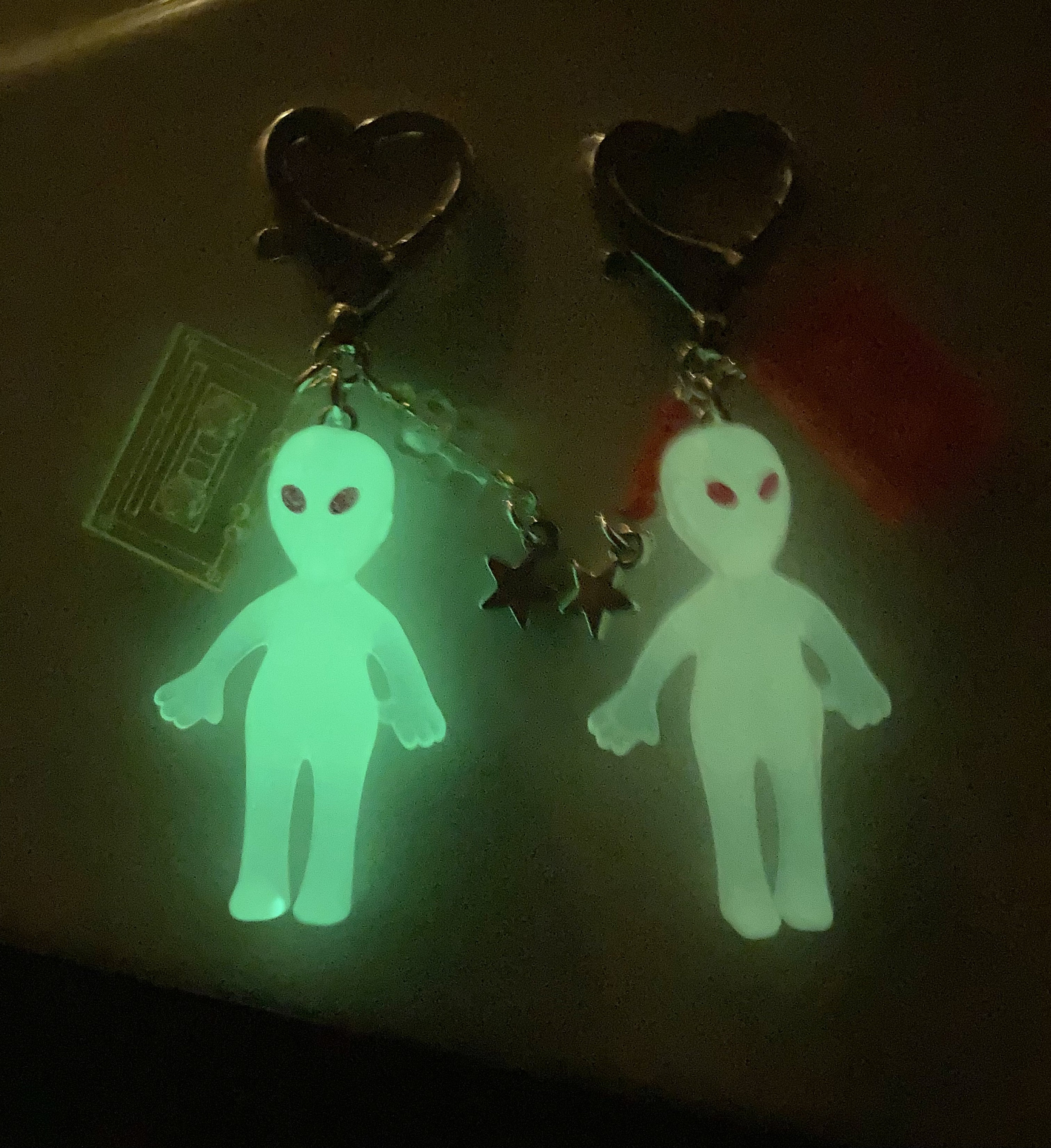 Alien Keychains Charm Glow in the Dark - Etsy