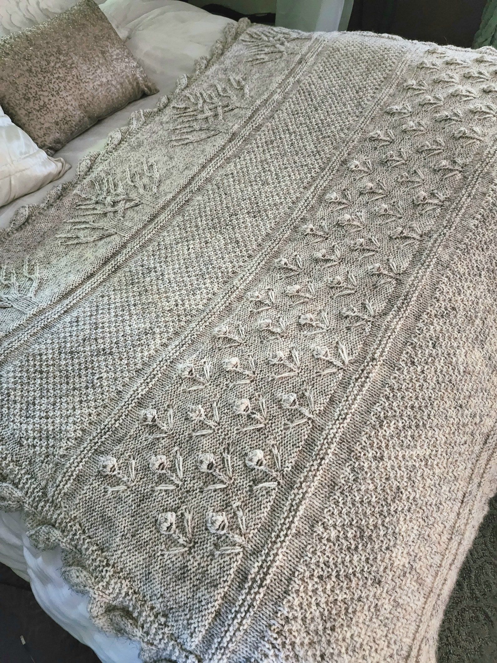 Large Tree of Life Knitted Blanket Pattern Detailed and Expanded - Etsy