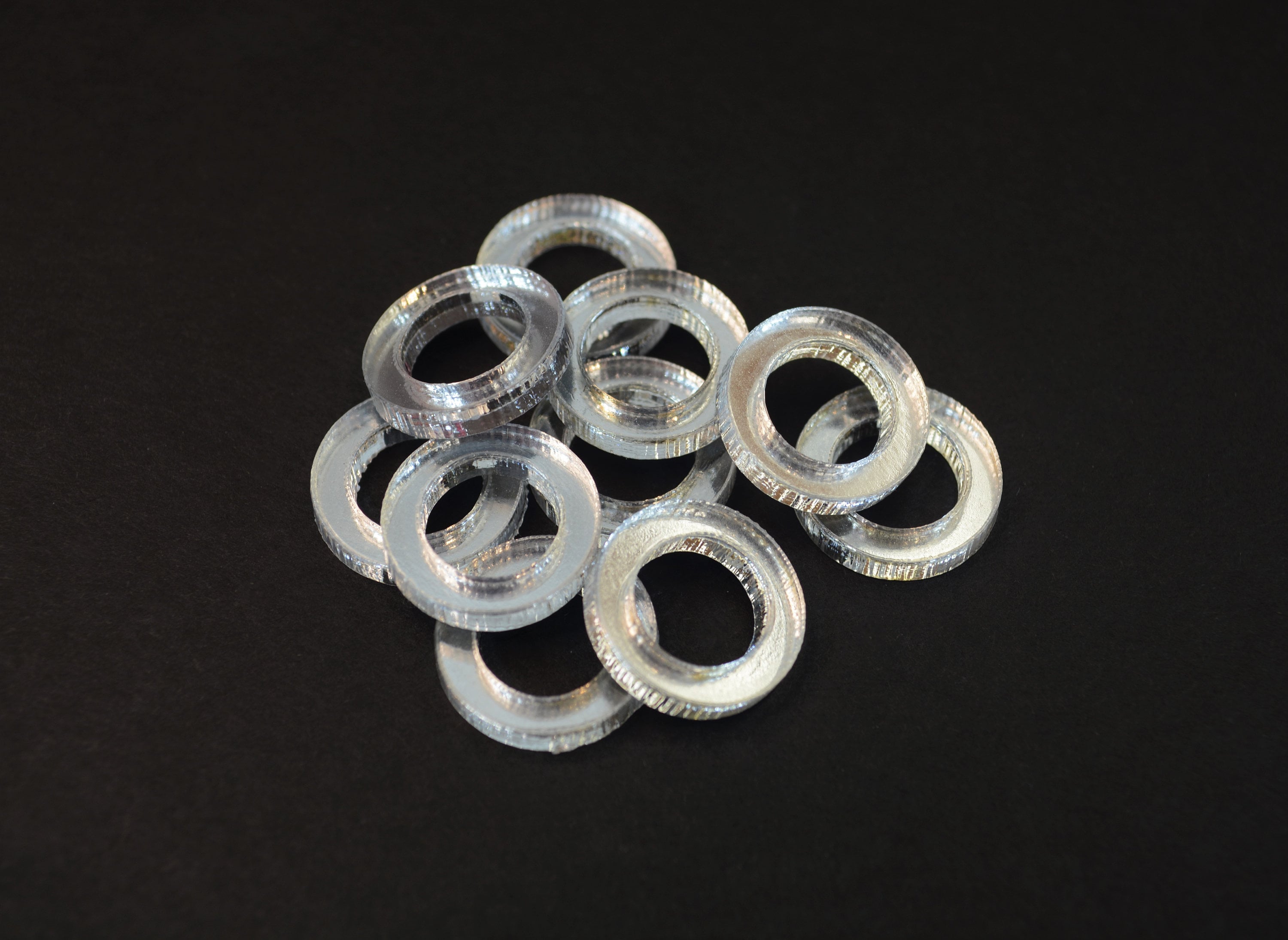 Mirrored Acrylic Circle Marble Display Stands, Acrylic Marble Display ...
