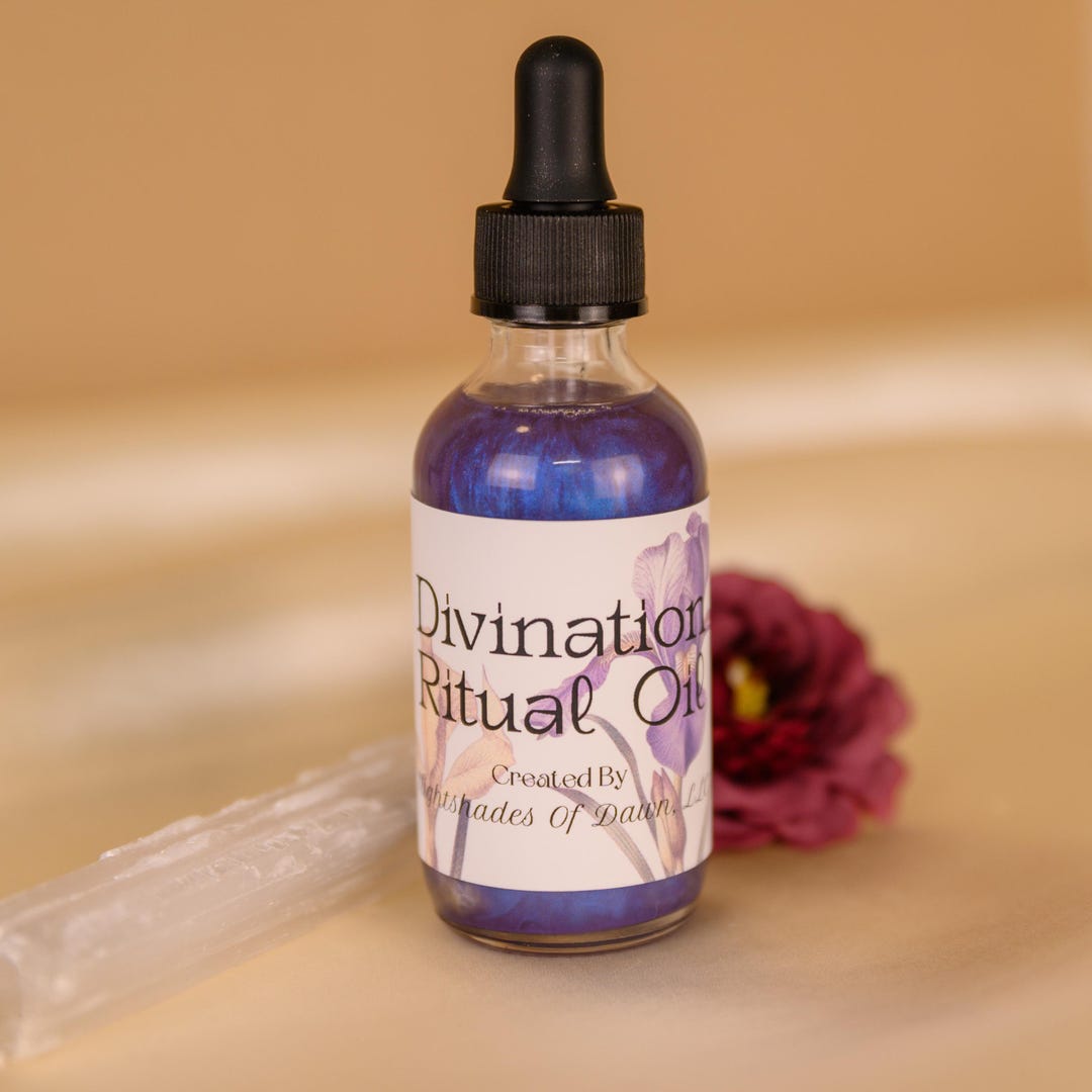 Divination Shimmer Ritual Oil ~ Witches Oil ~ Witches Ritual Oils ...