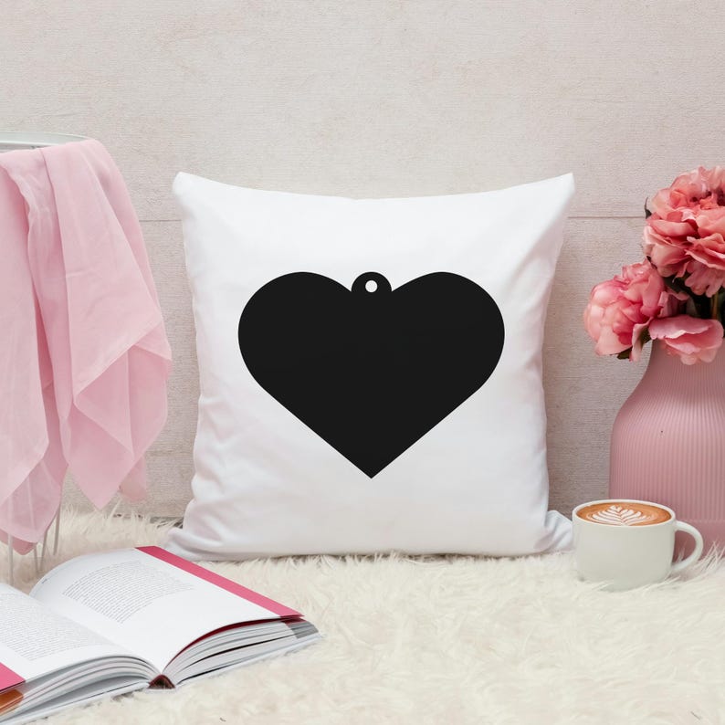 Heart Dog Tag SVG and PNG: Pet ID Silhouette for Cricut Projects, Dog ...