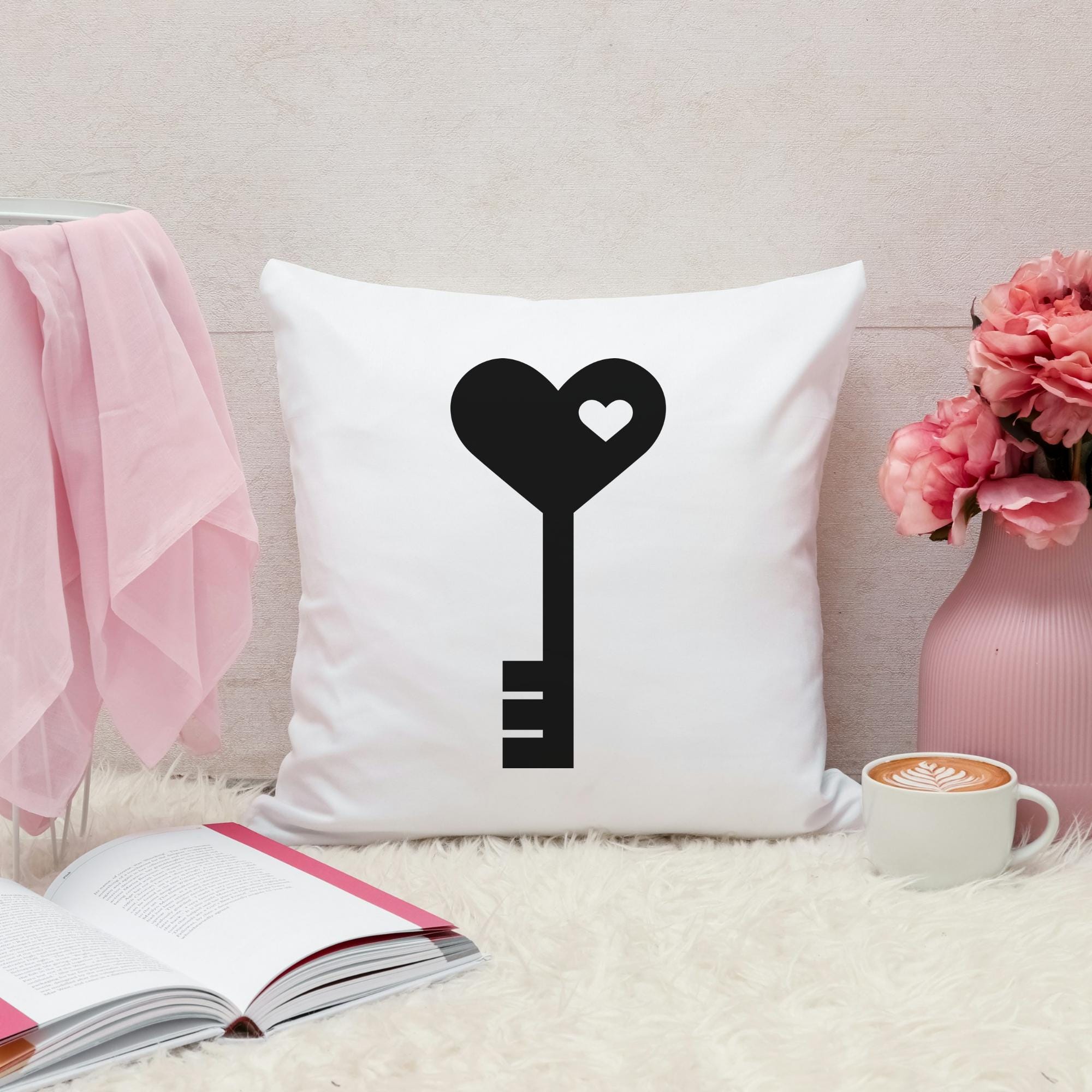 Heart Key SVG, Love Key PNG, Wedding Cricut Cut File, Romantic Symbol ...