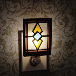 Little Stained Glass Window Night Light, Unique Home Decor, Kitchen and ...
